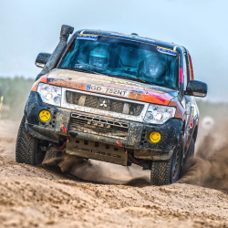 Rally Raid Cars Archives - RCFS
